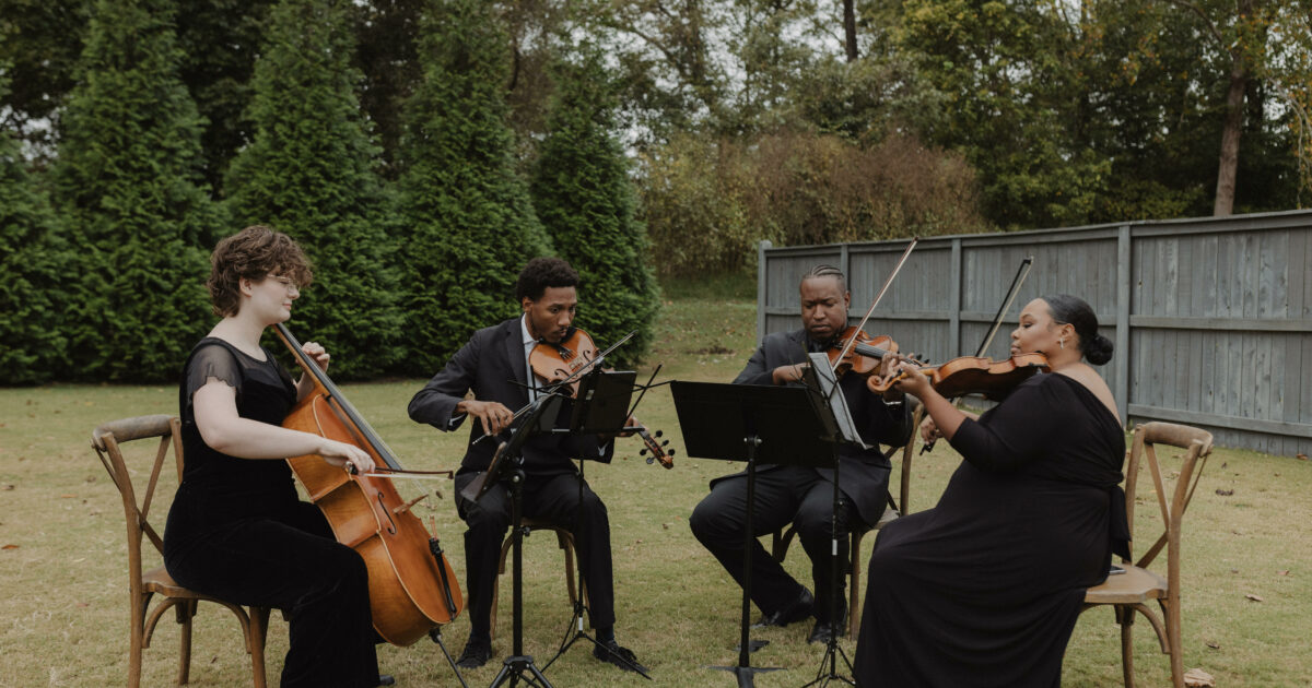 Make Your Memphis Wedding Stand Out with Classy… | Sweet Harmony